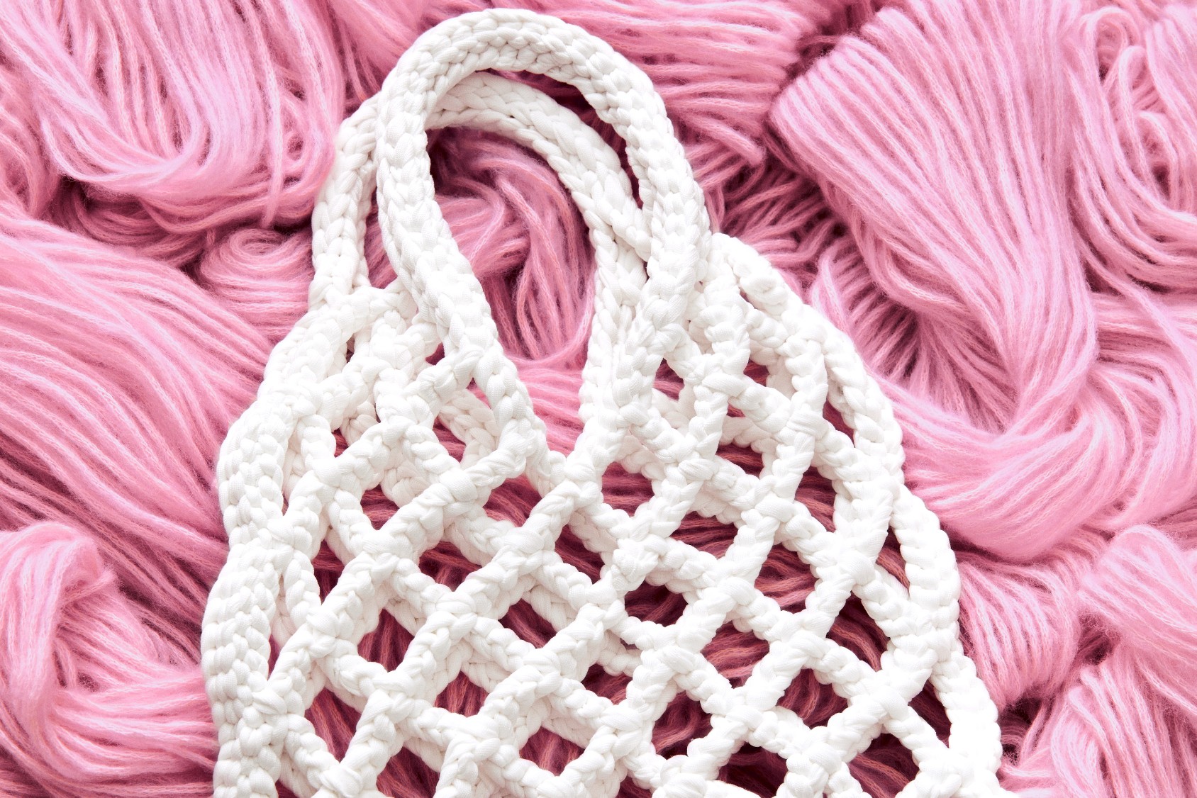 เสื้อผ้าแฟชั่นผู้หญิง ผู้ชาย คอลเล็กชั่นใหม่ล่าสุด | H&M TH