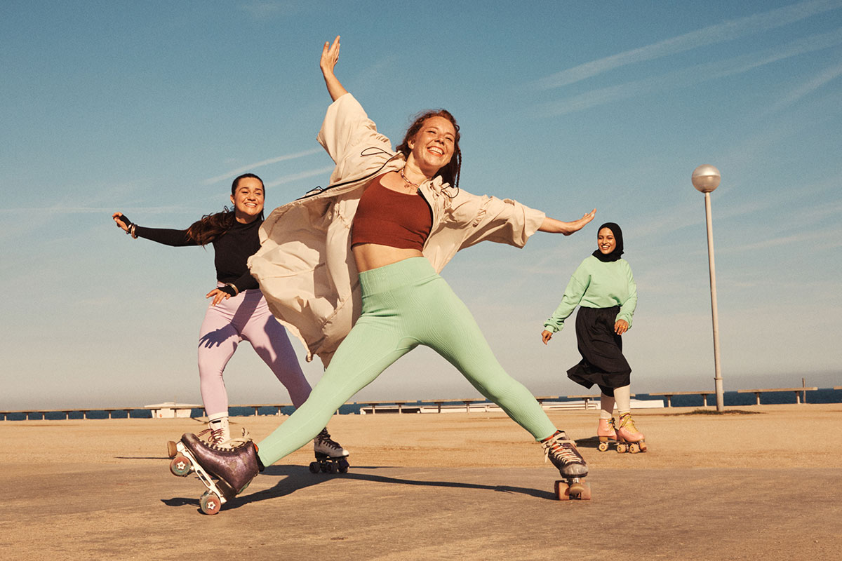 Fashion and quality clothes at H&M online shopping | H&M TH
