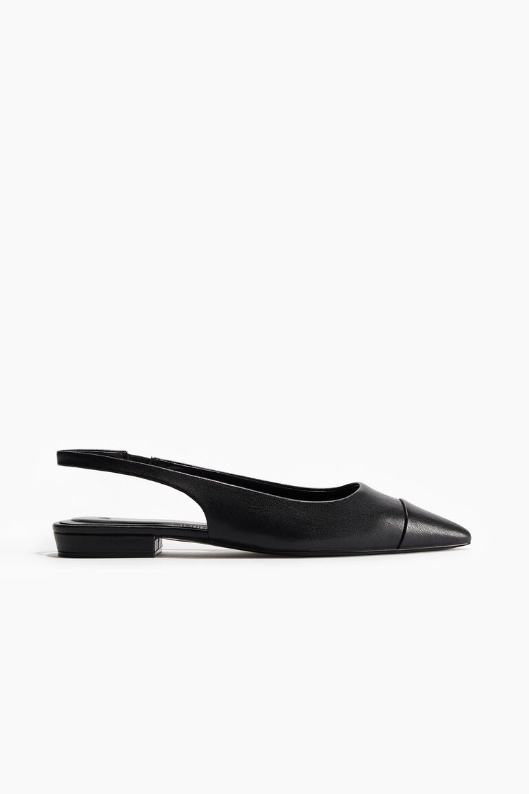 Pointed slingbacks