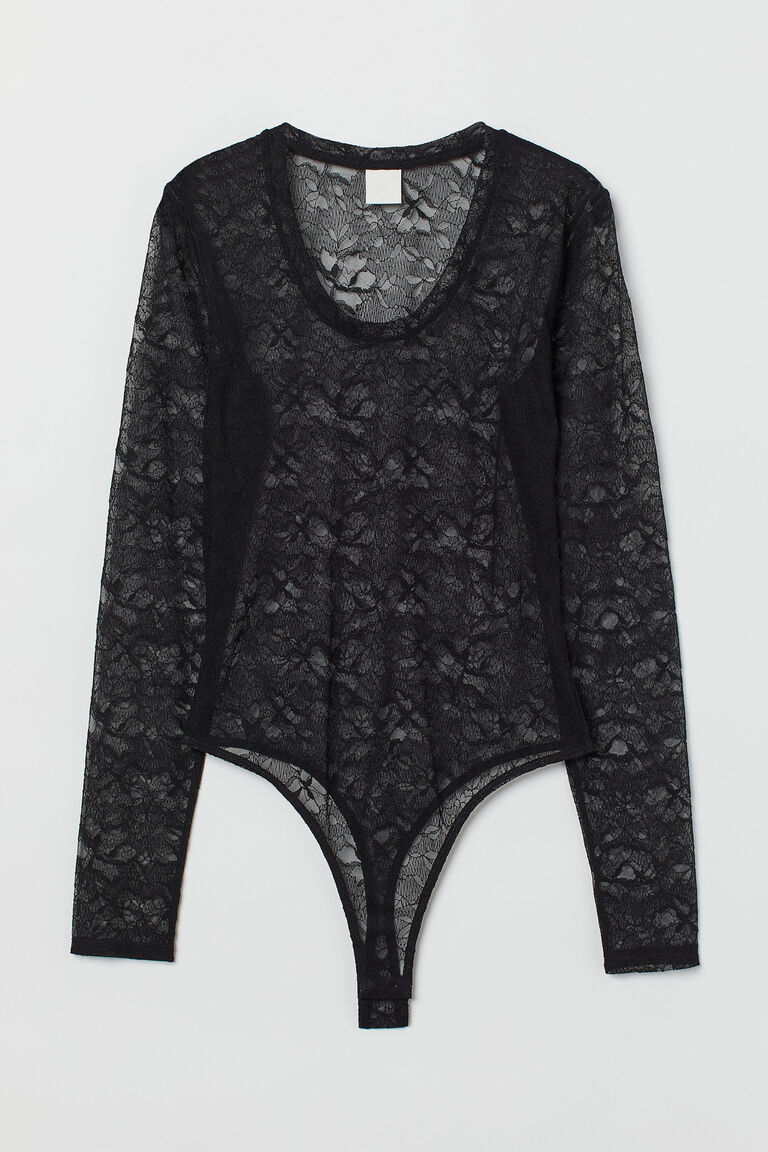 Low-necked lace body