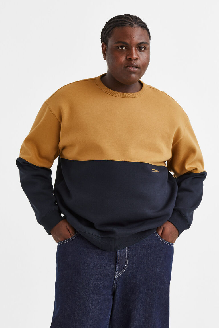 Relaxed Fit Sweatshirt