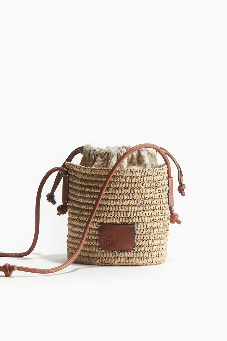 Straw bucket bag