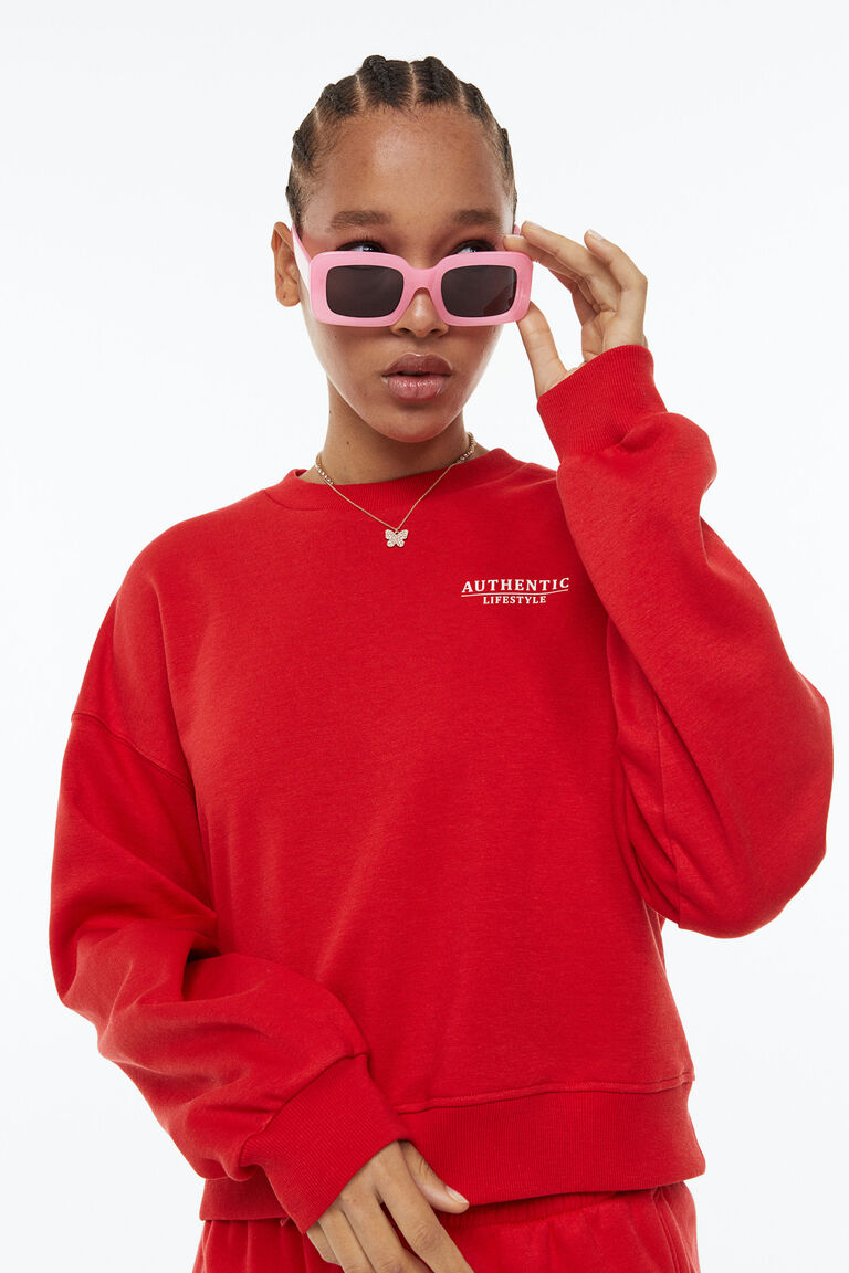 Sweatshirt