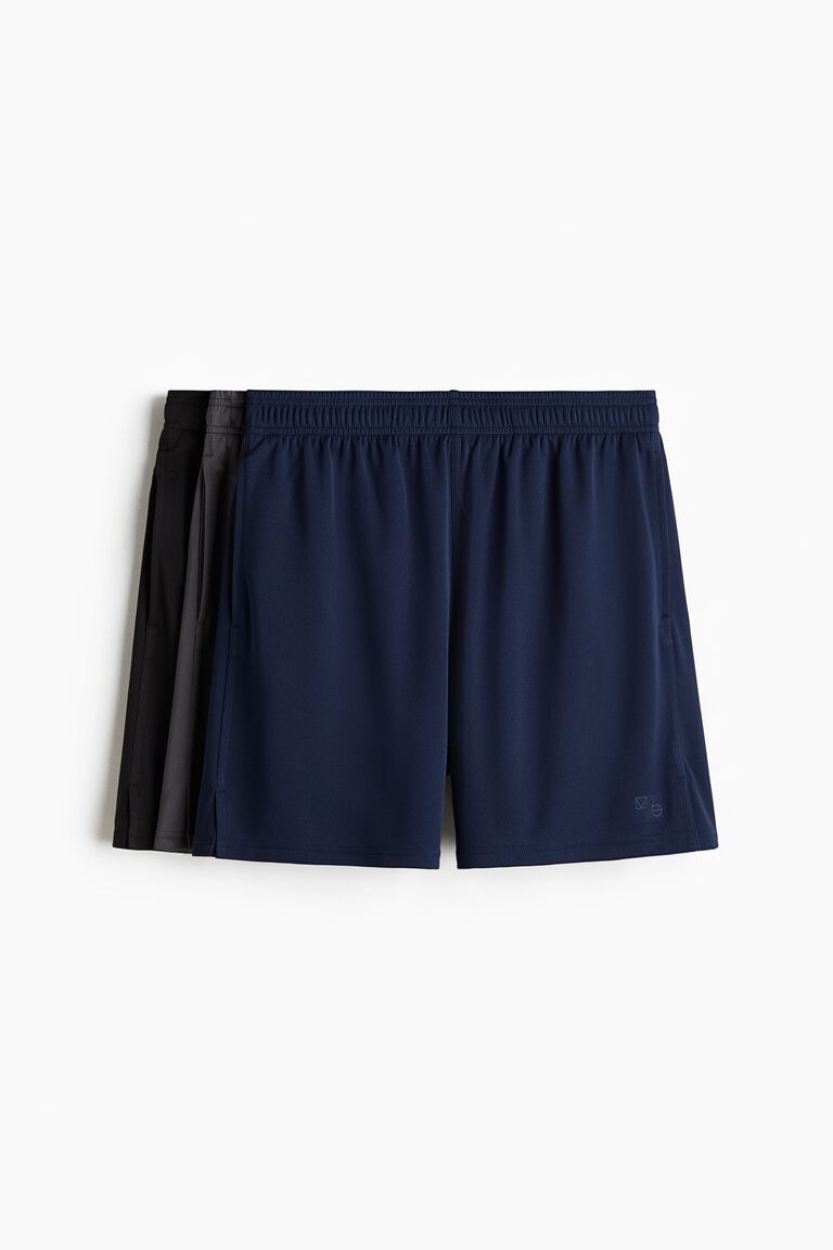 3-pack sports shorts with DryMove™