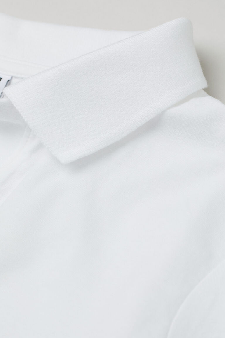 Collared cropped top