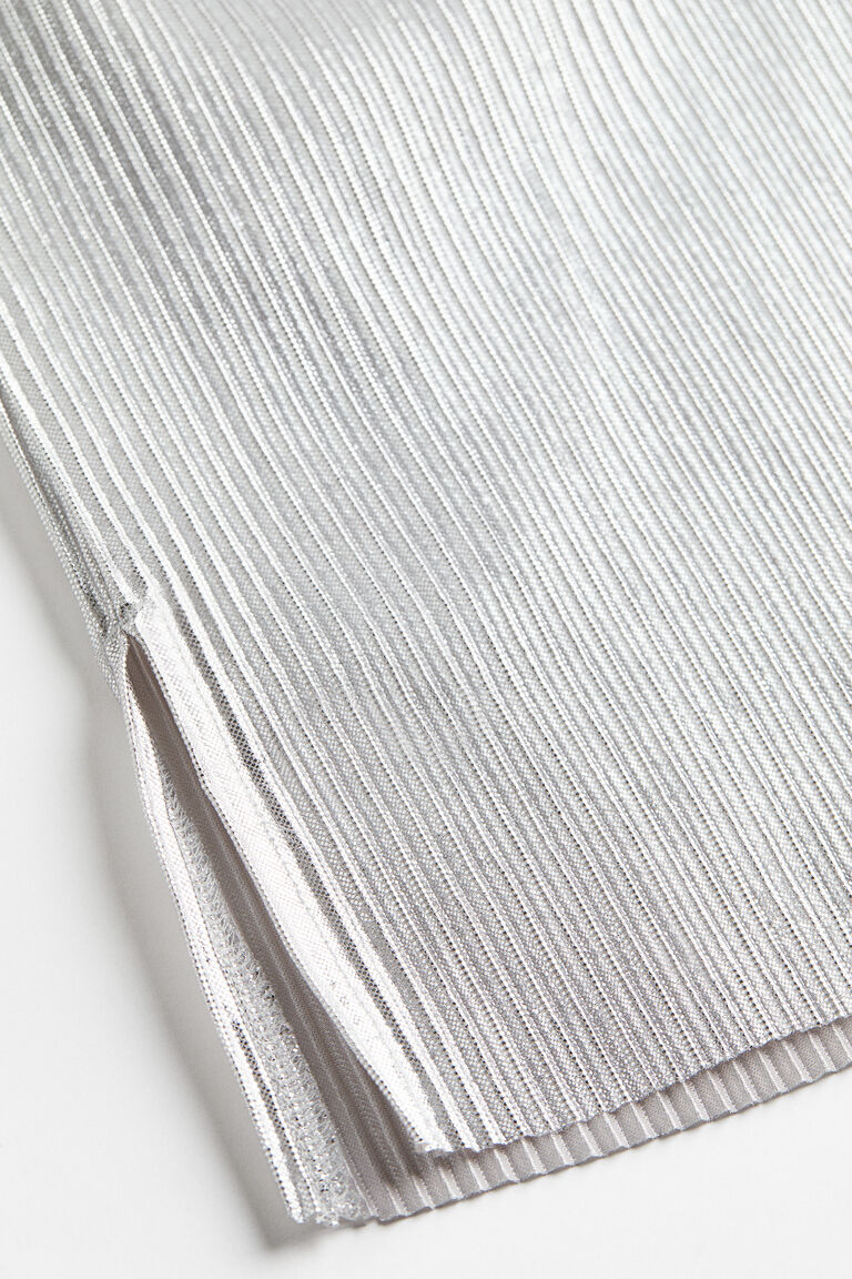 Shimmering metallic pleated shirt