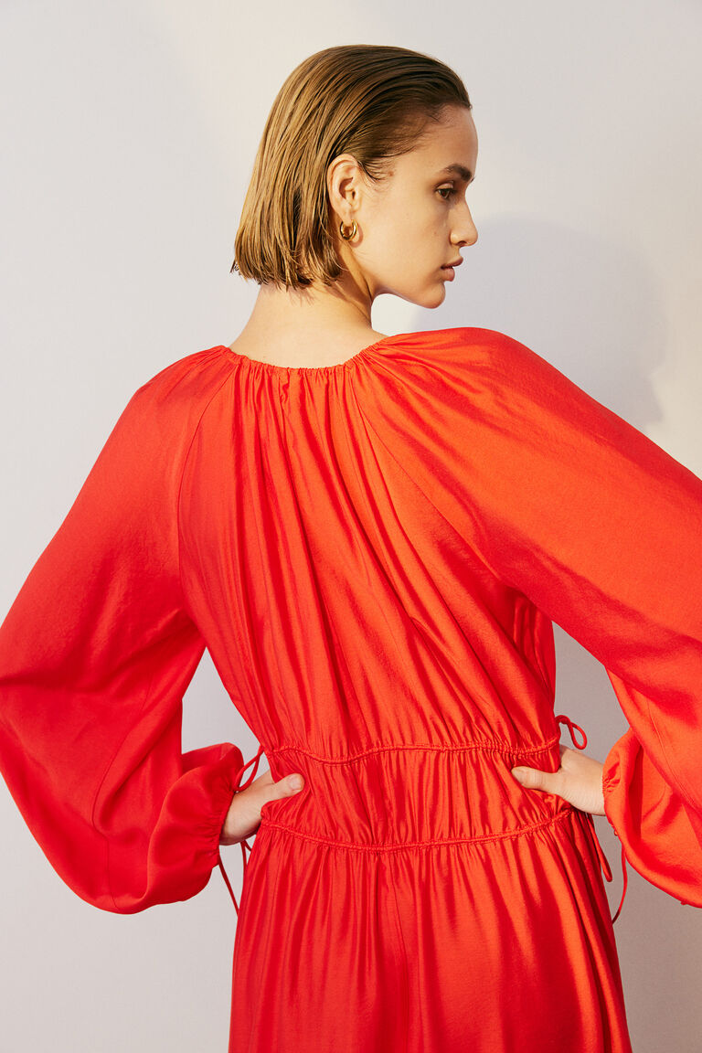 Drawstring-detail dress