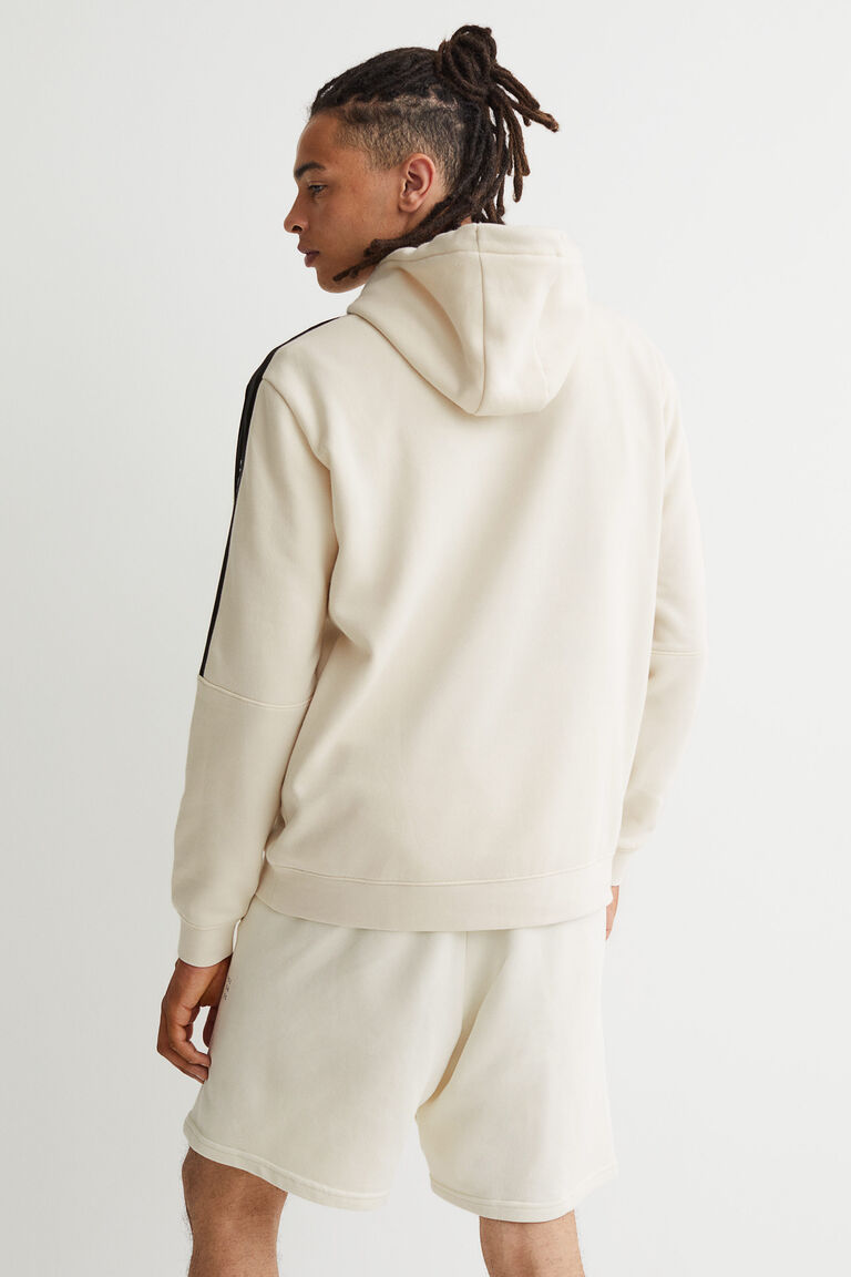 Sleeve panel-detail hoodie
