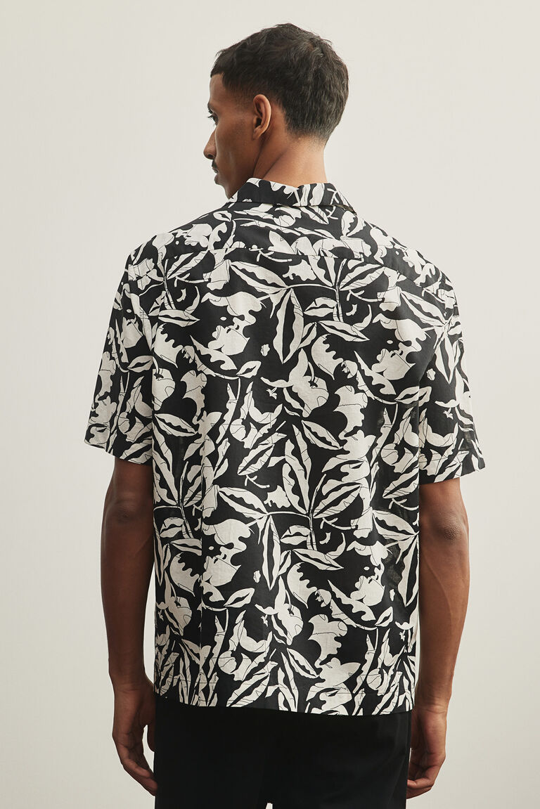 Regular Fit Patterned resort shirt