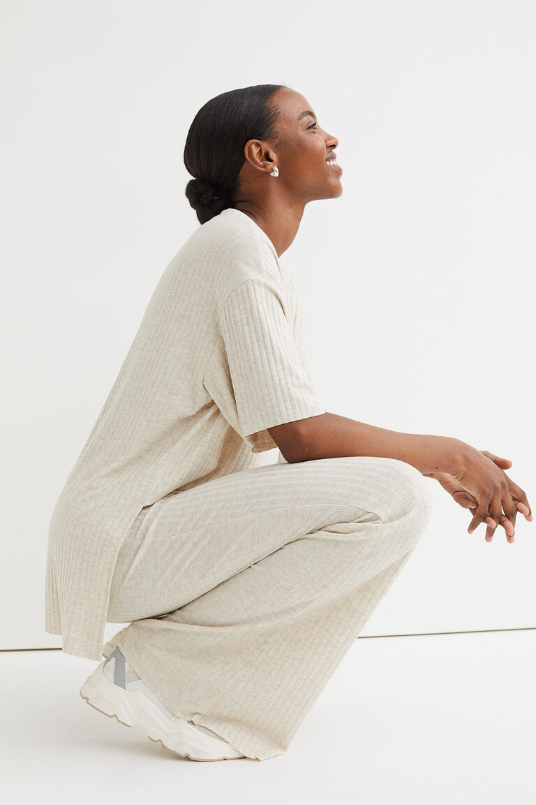 Ribbed trousers