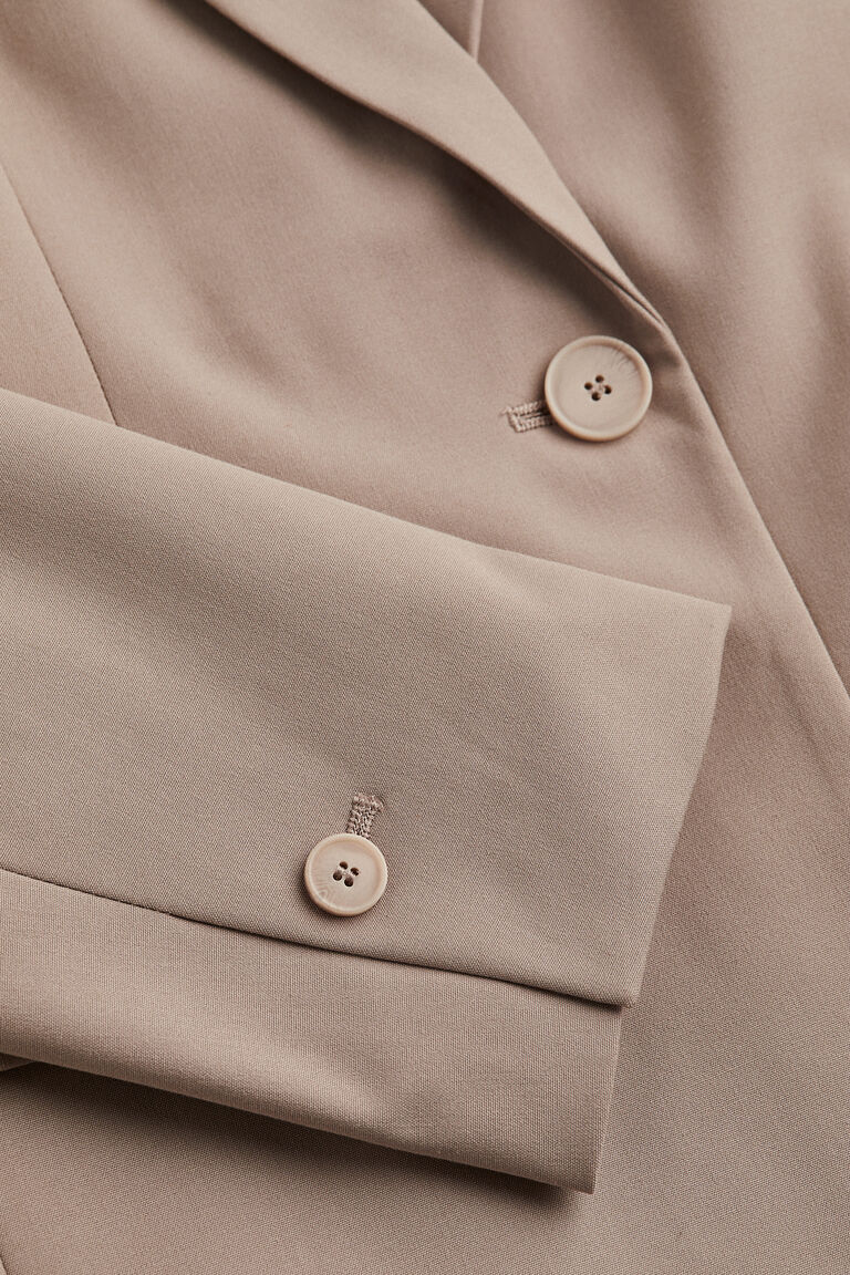 Single-breasted jacket