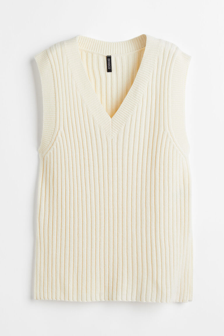 Oversized rib-knit sweater vest