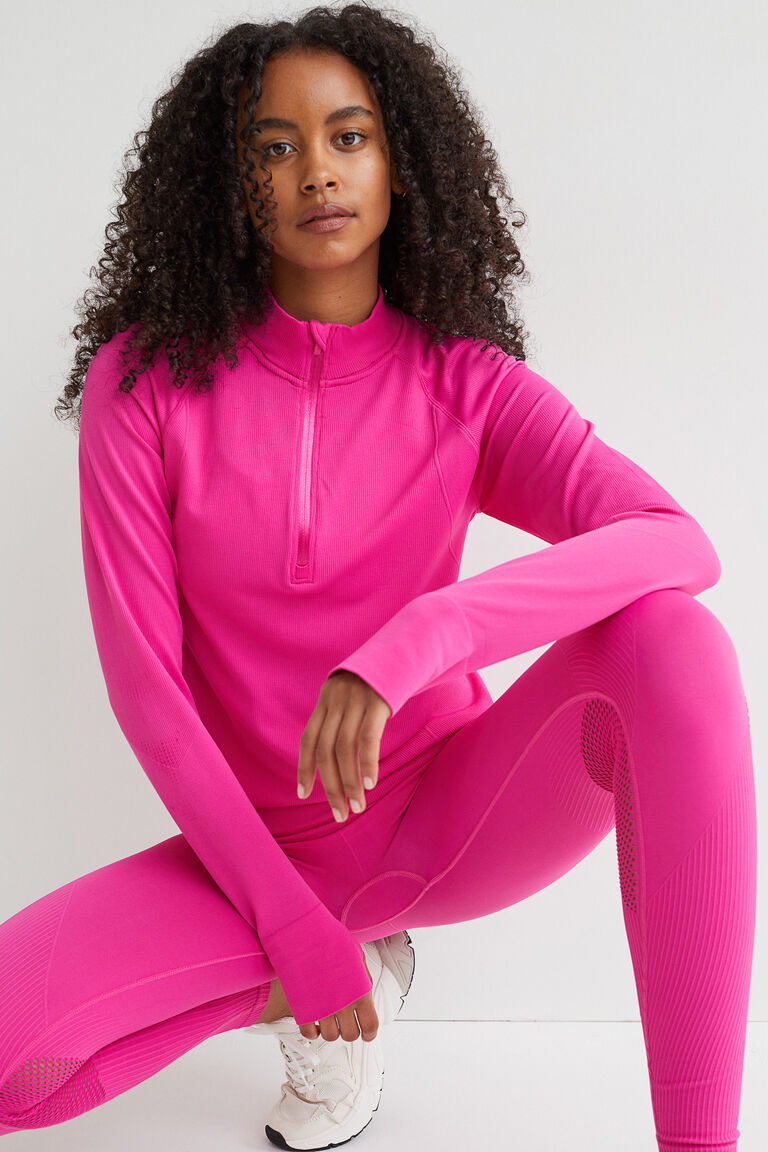 Ribbed seamless sports top