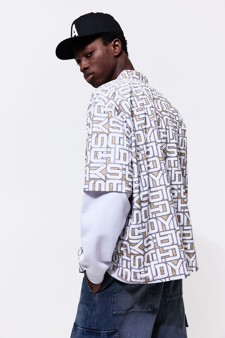 Oversized Fit Patterned resort shirt