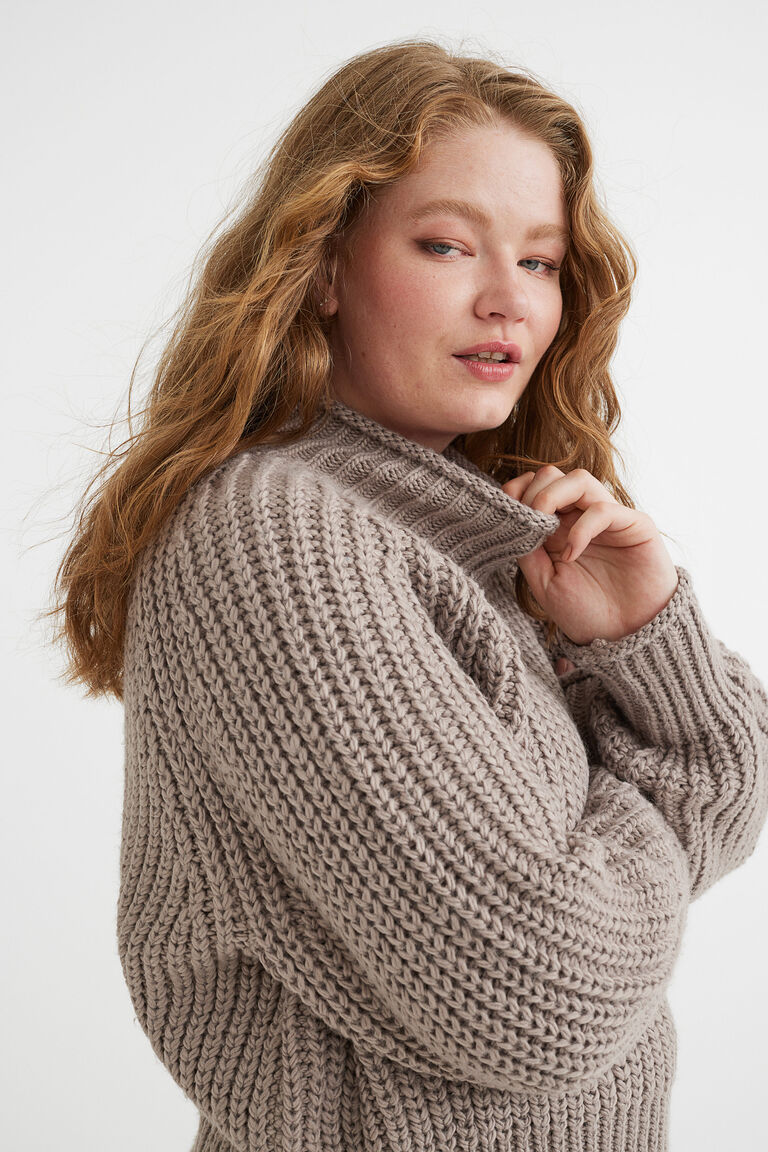 Knitted jumper