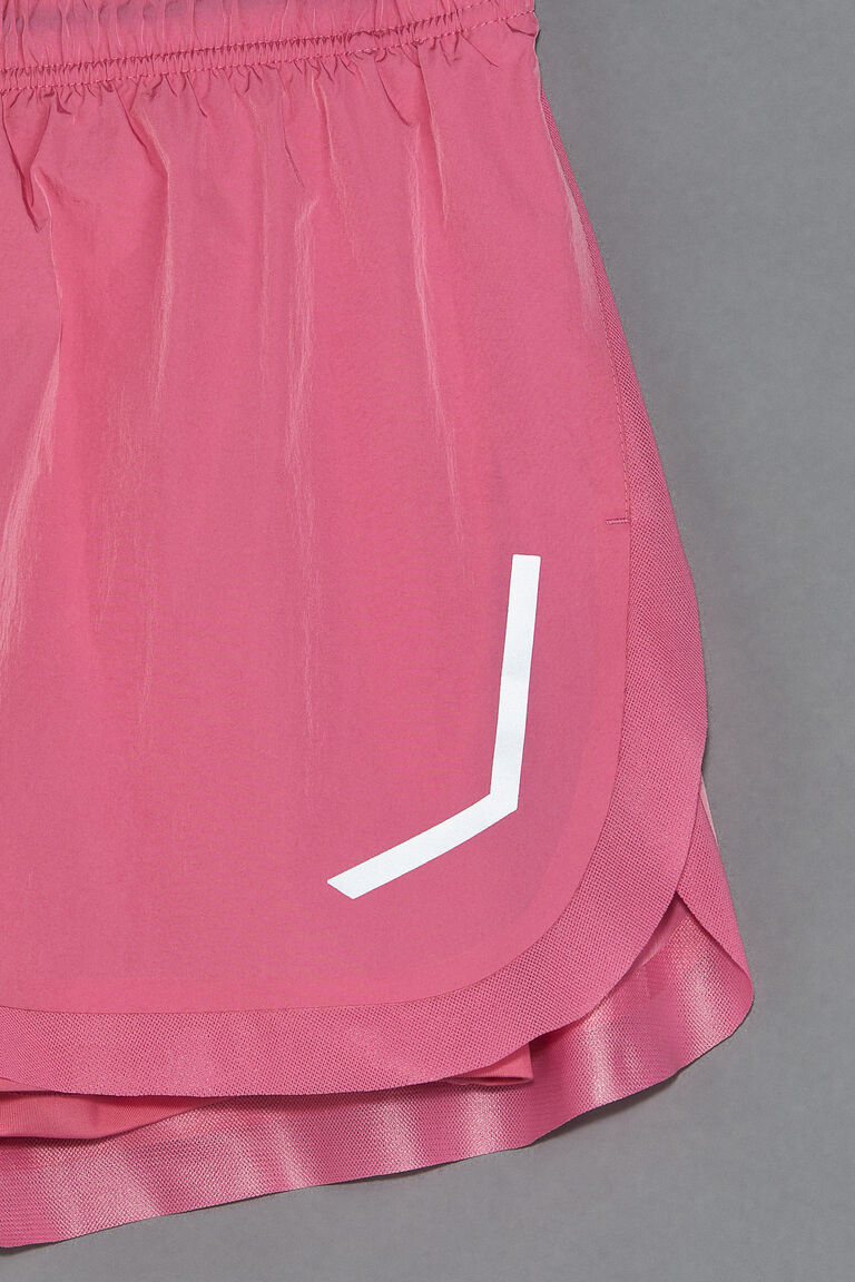 DryMove™ Double-layered running shorts