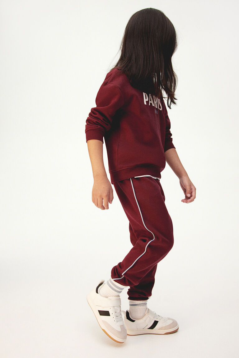 Printed joggers