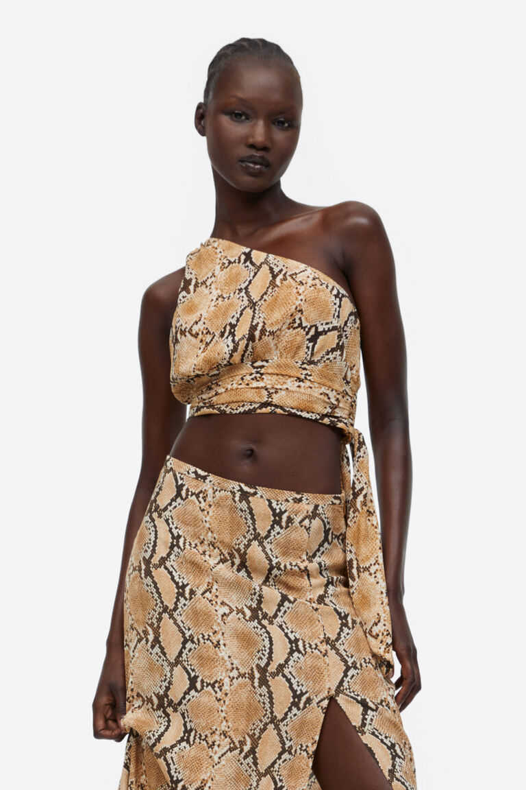 Cropped One Shoulder Top