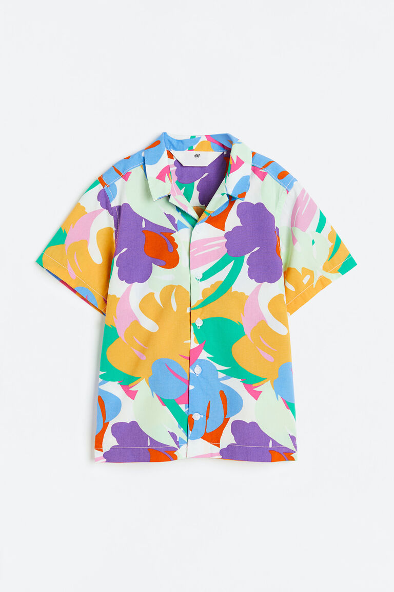 Patterned resort shirt