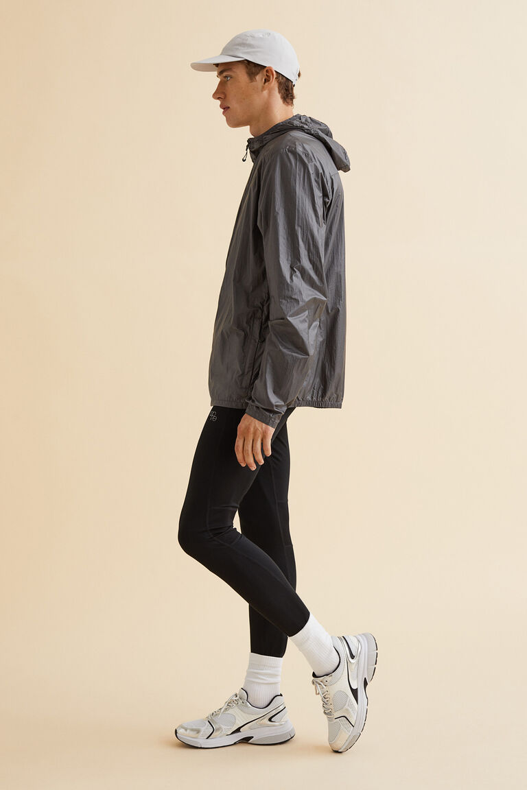 Regular Fit Lightweight running jacket