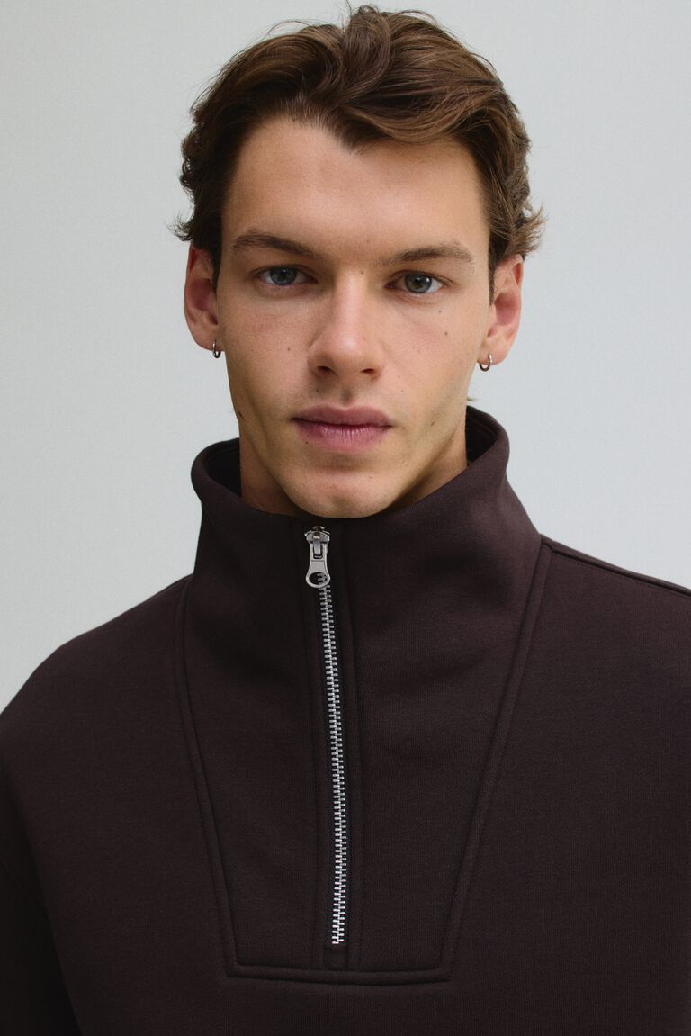 เสื้อสเวตเชิ้ตทรง Regular Fit พร้อมซิปด้านบน