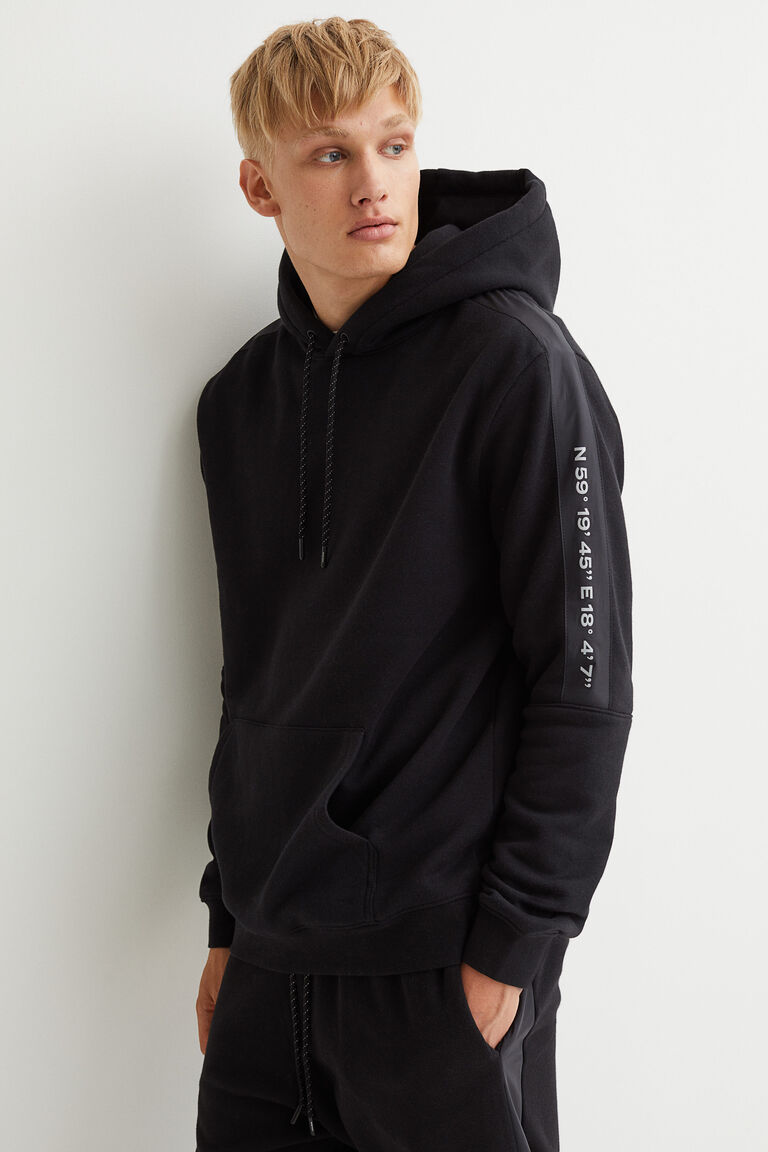 Sleeve panel-detail hoodie