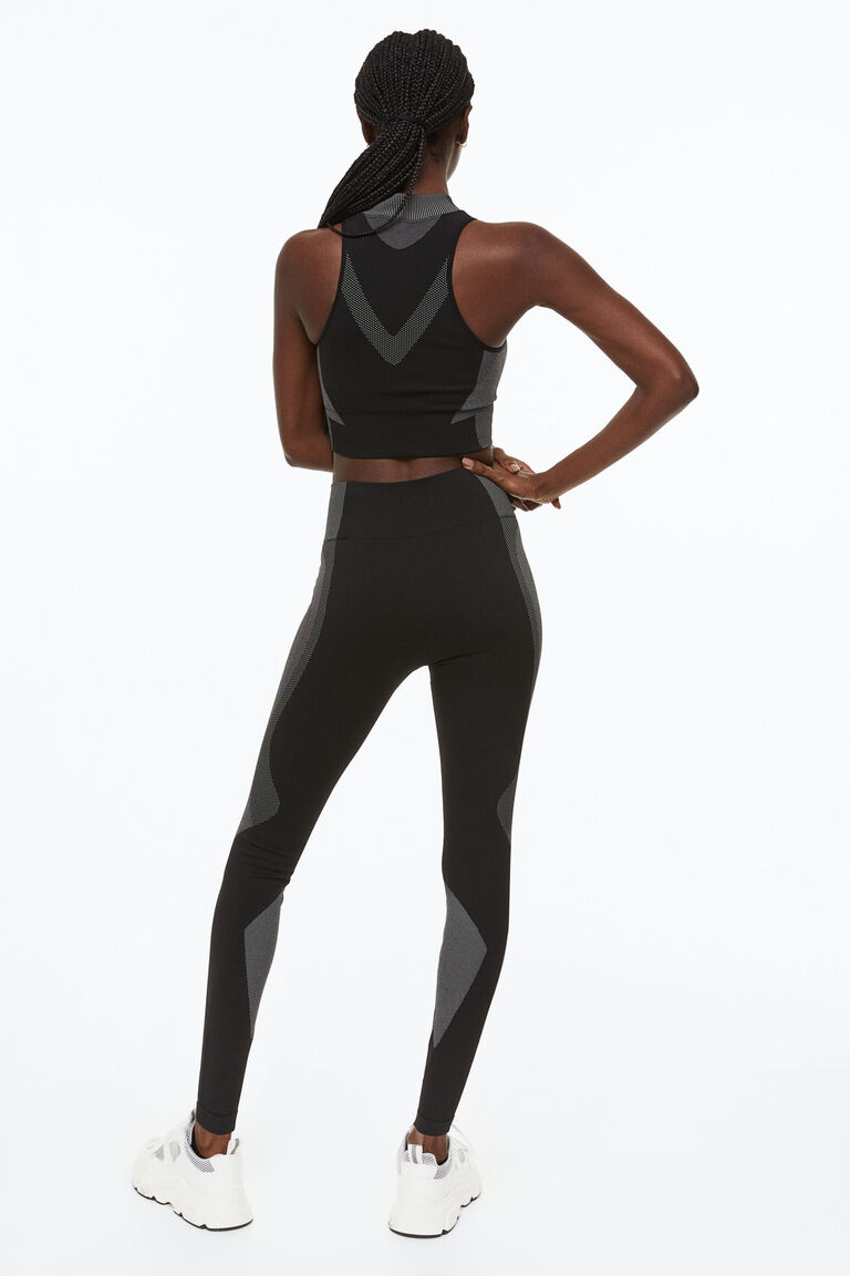 Seamless Sports tights in DryMove™