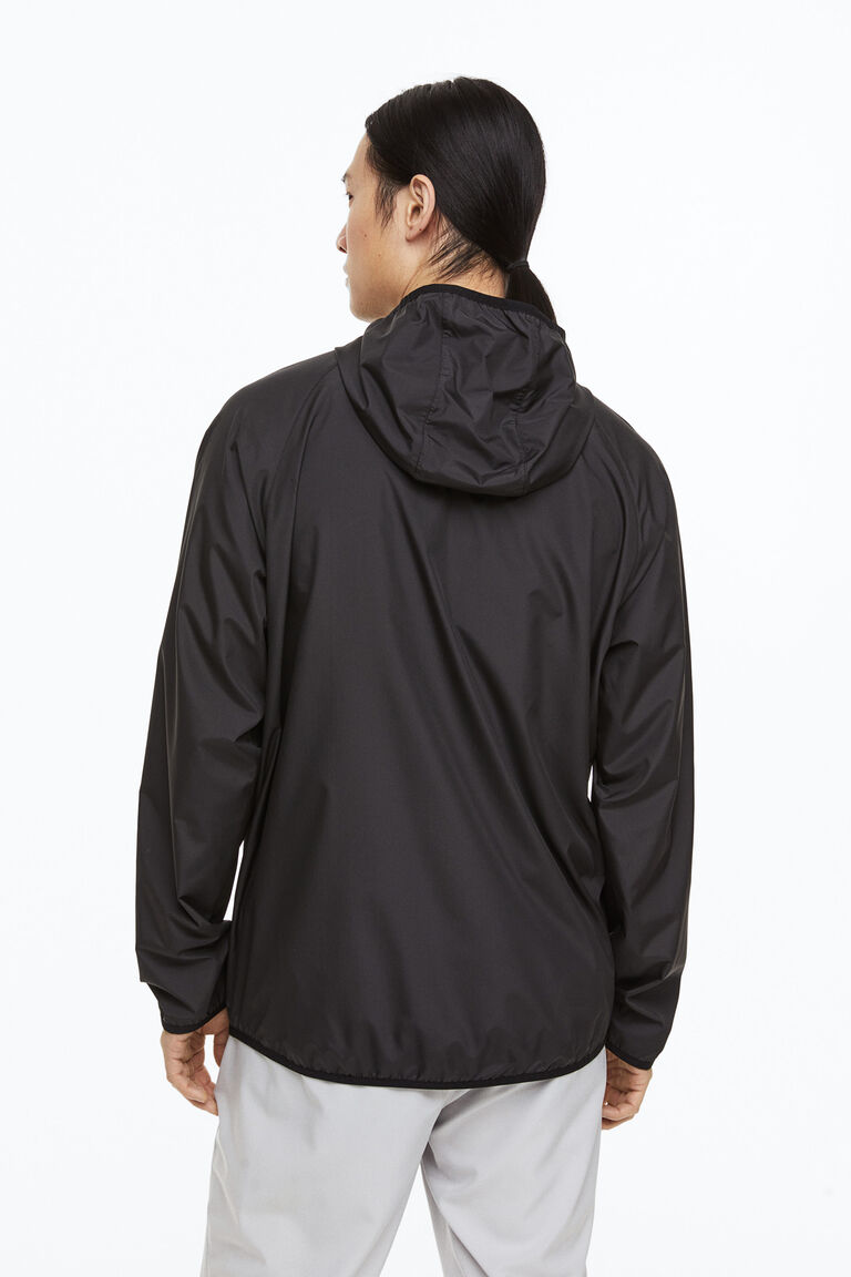 Sports windbreaker