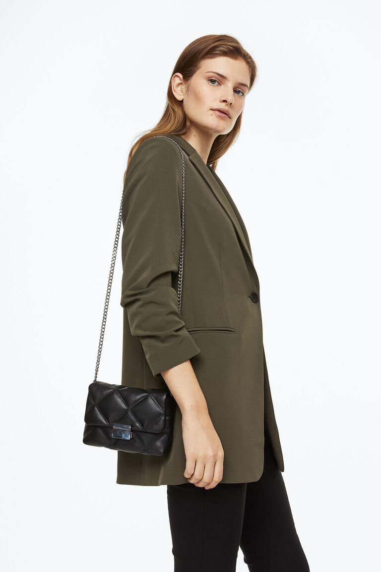 Gathered-sleeve jacket