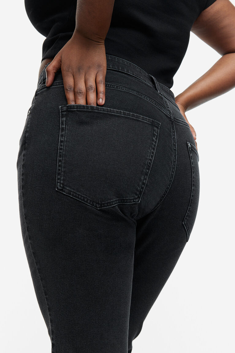 Curvy Fit Bootcut High Jeans