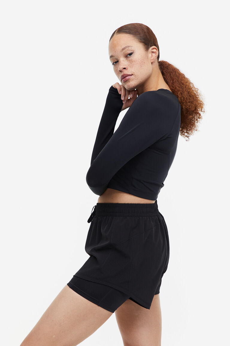 DryMove™ Double-layered running shorts