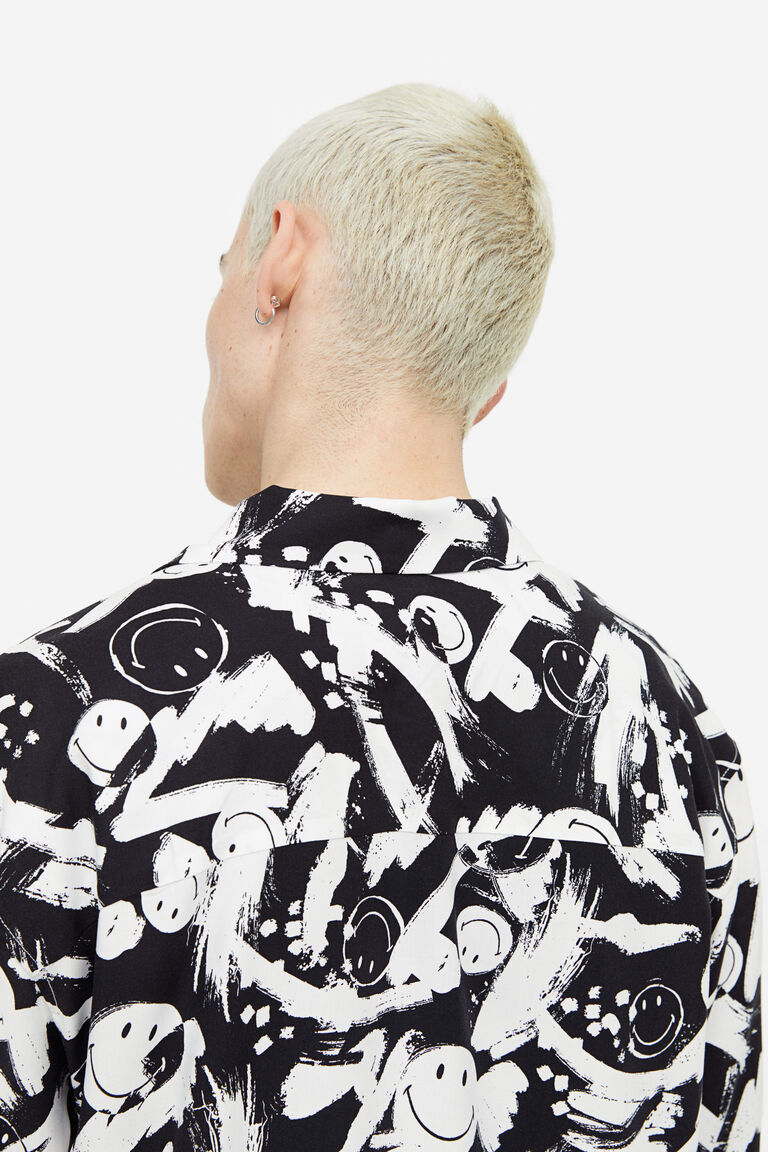 Relaxed Fit Patterned resort shirt