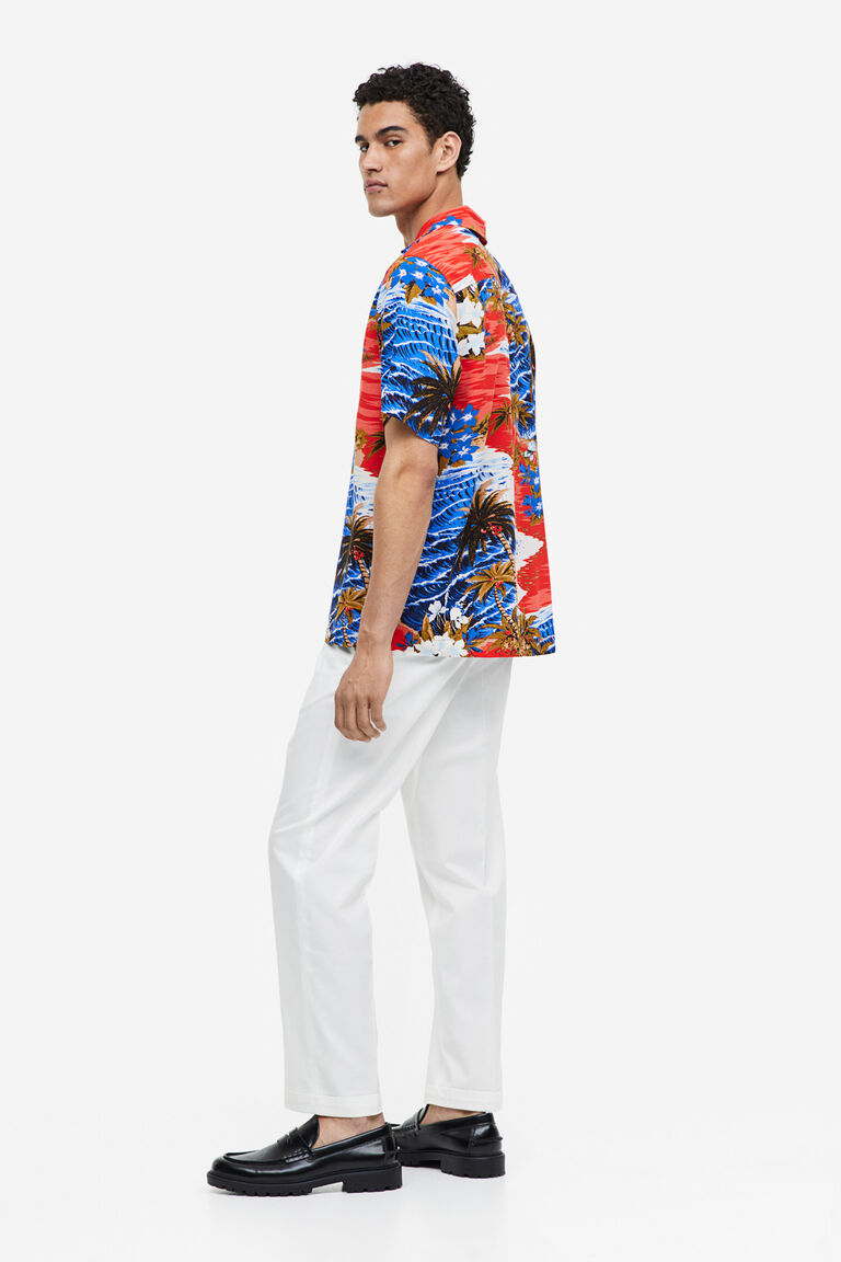 Patterned resort shirt