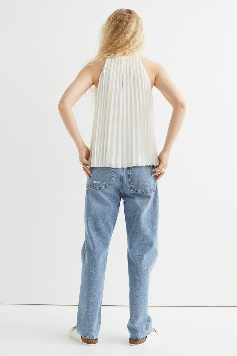 Pleated top