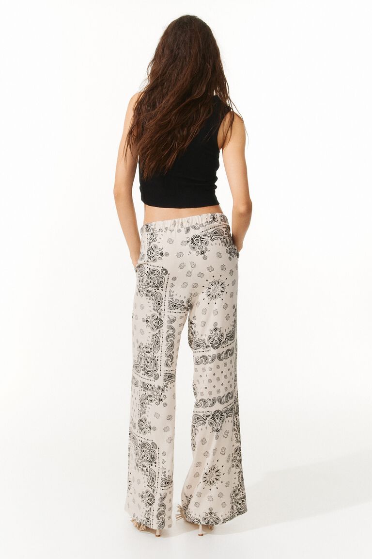 Wide drawstring trousers