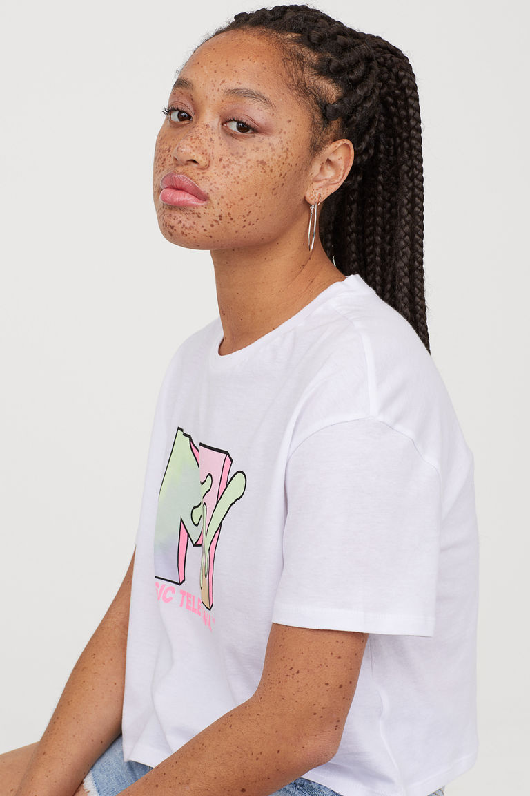 Short printed T-shirt