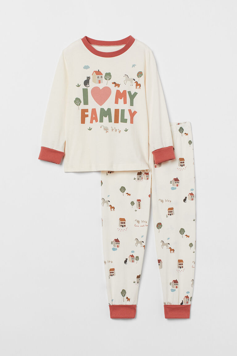 Foldover-cuff pyjamas