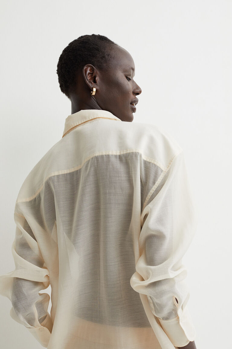 Wide side-slit trousers