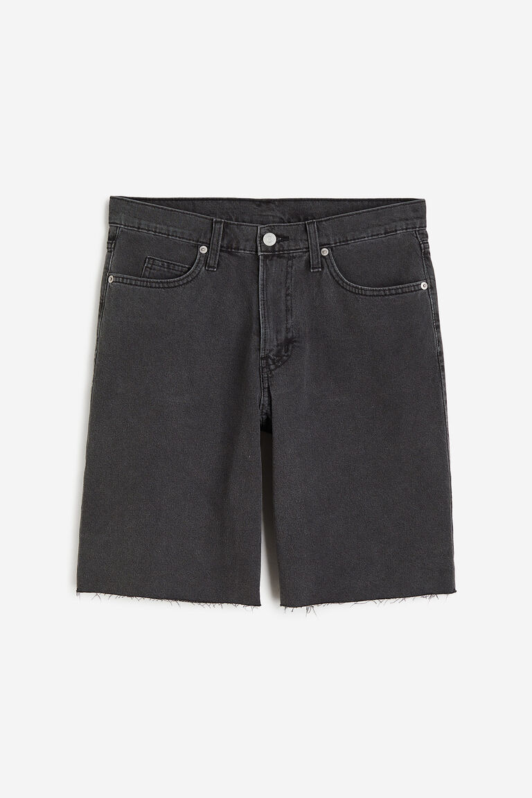 Low-waisted Bermuda shorts
