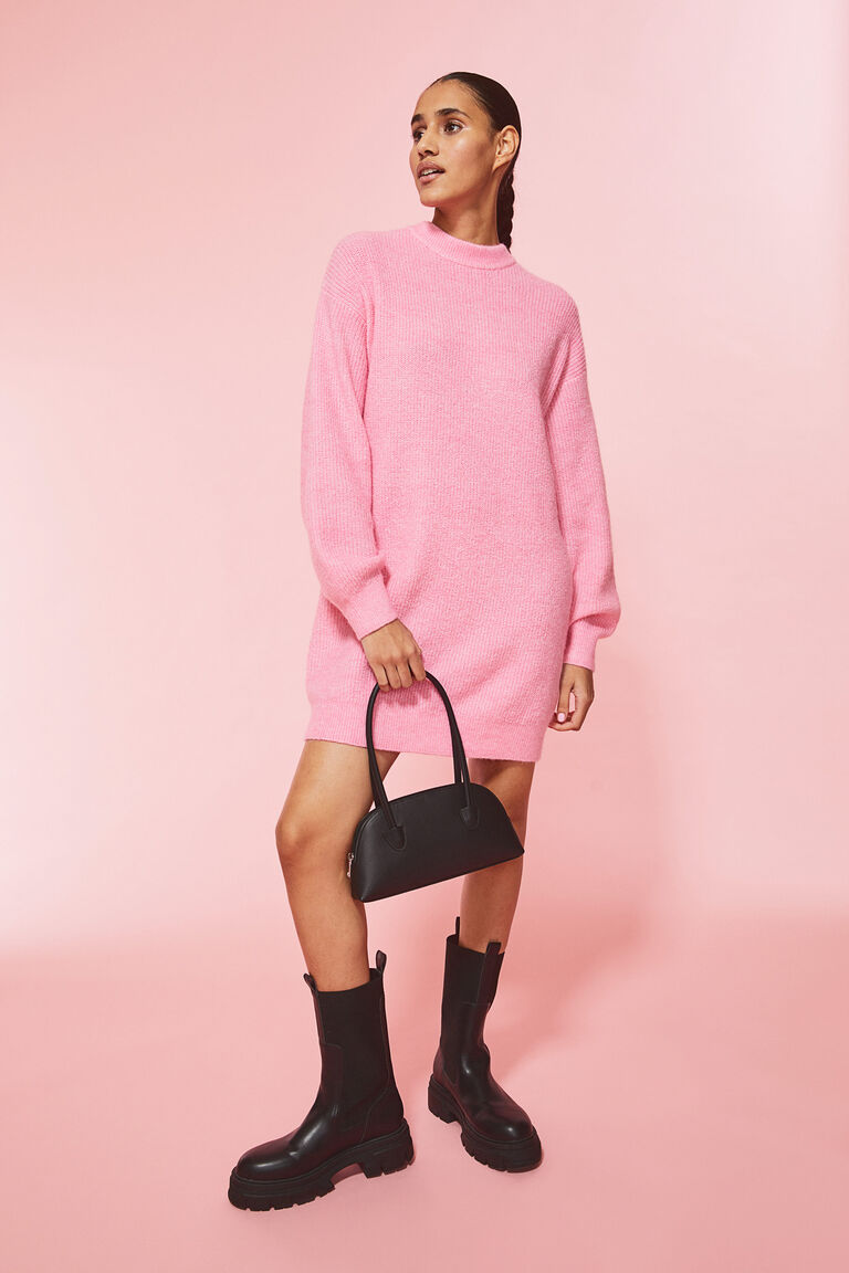 Small shoulder bag