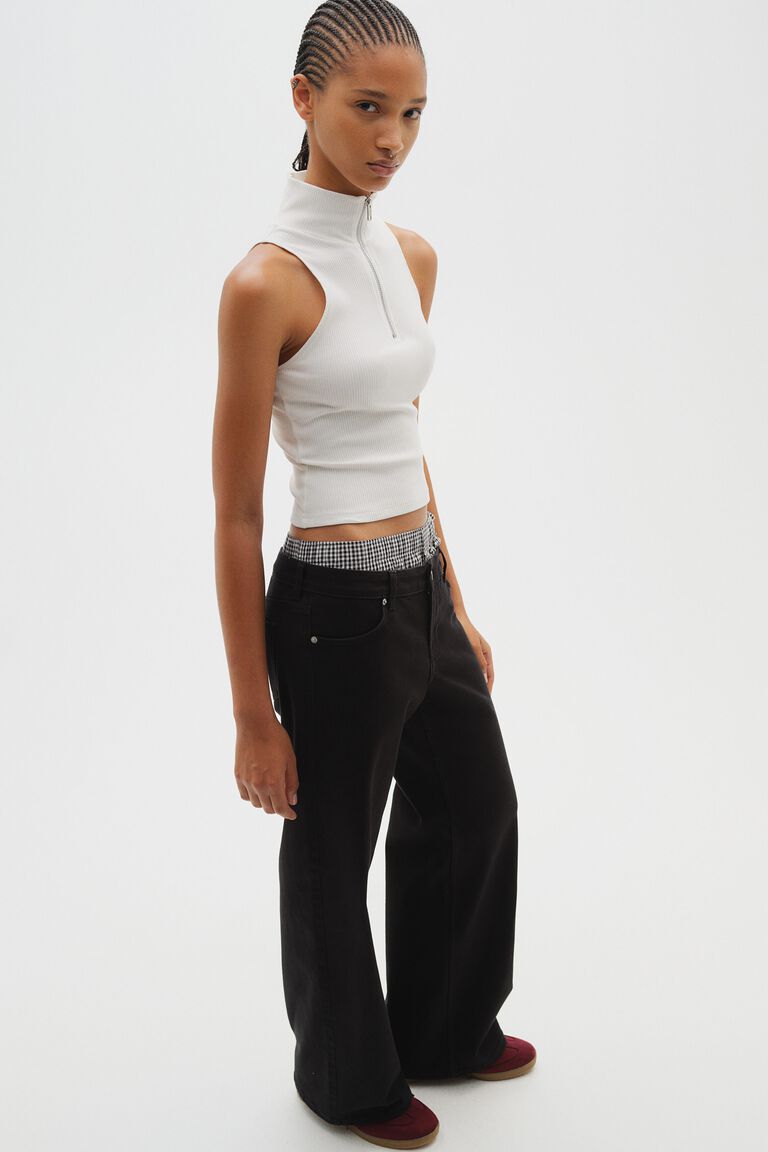 ซื้อ กางเกงผ้าทวิลล์ขายาว เอวต่ำ สี ออนไลน์ สำหรับผู้หญิง | H&M Thailand