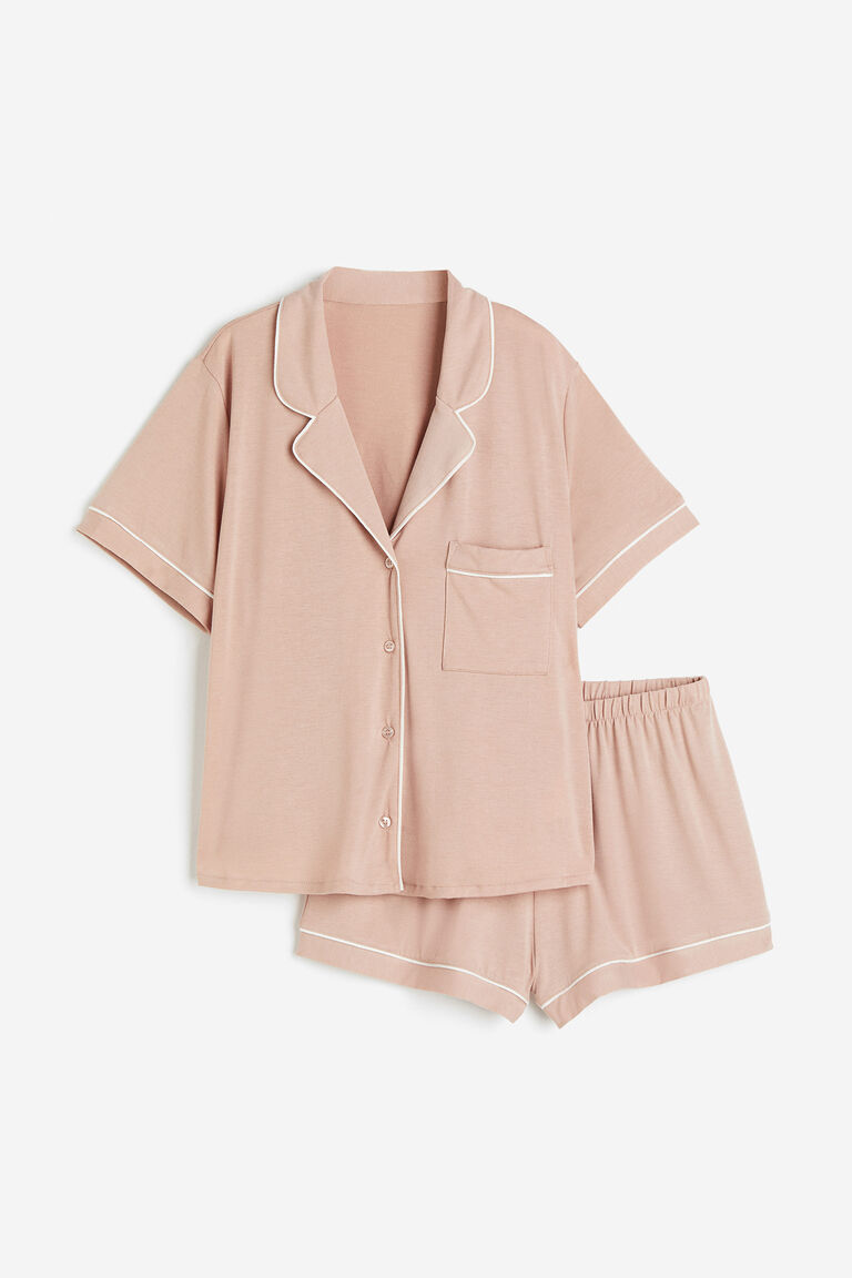 Pyjama shirt and shorts