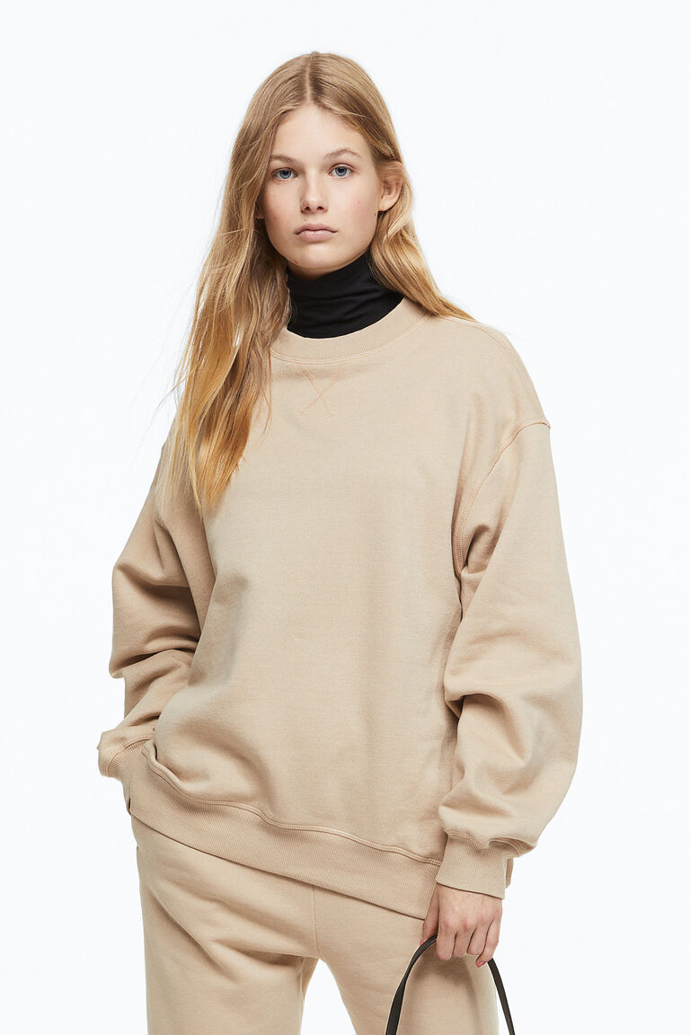 Oversized sweatshirt