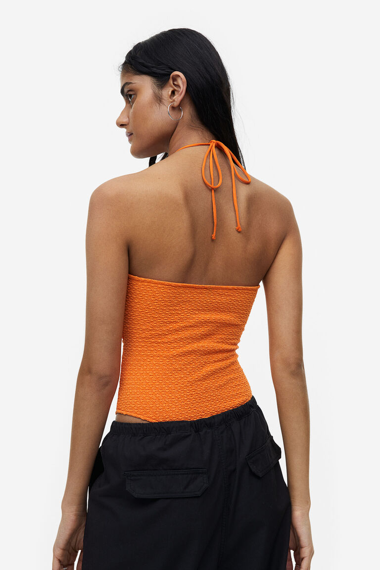 Cut-out thong body