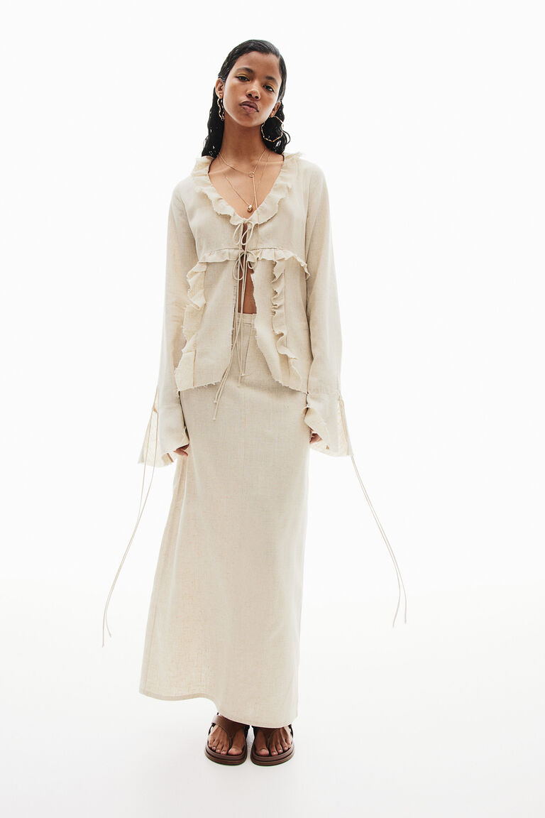 ซื้อ กระโปรงแม็กซีทรงเทเลอร์ผ้าทวิลล์ สี ออนไลน์ สำหรับผู้หญิง | H&M ...