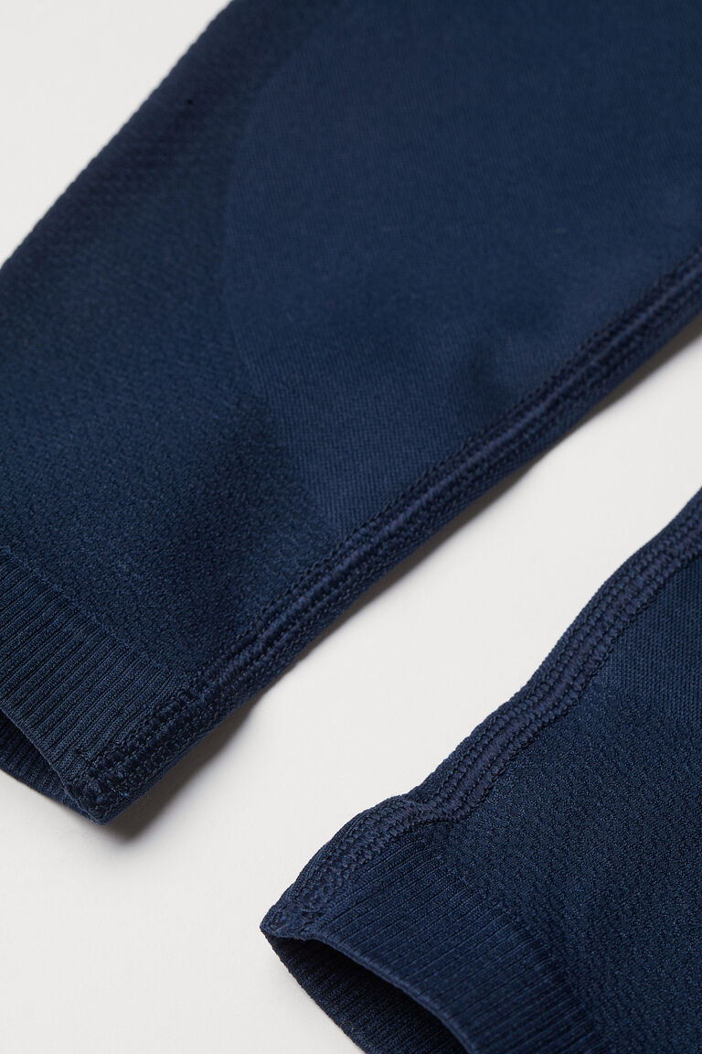 Seamless base layer set