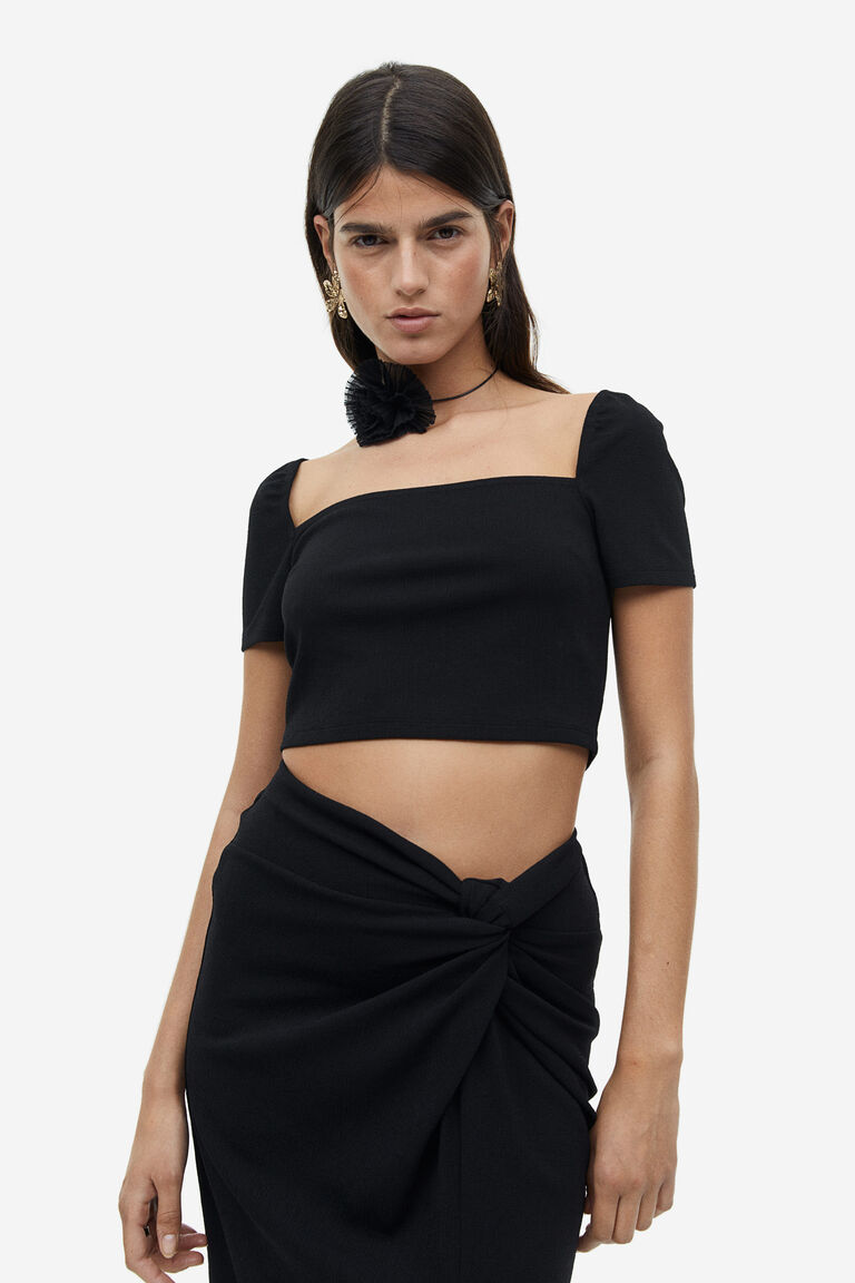 Square-neck cropped top