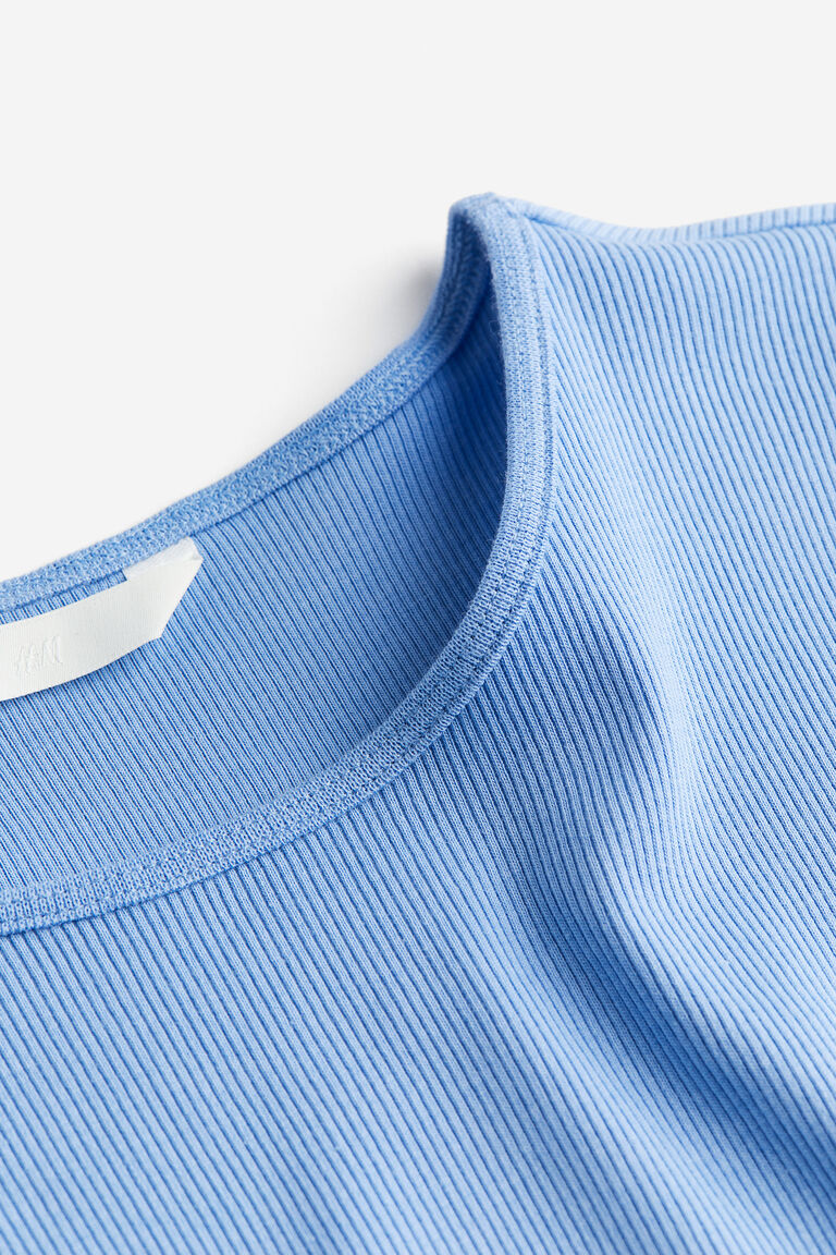 Ribbed T-shirt