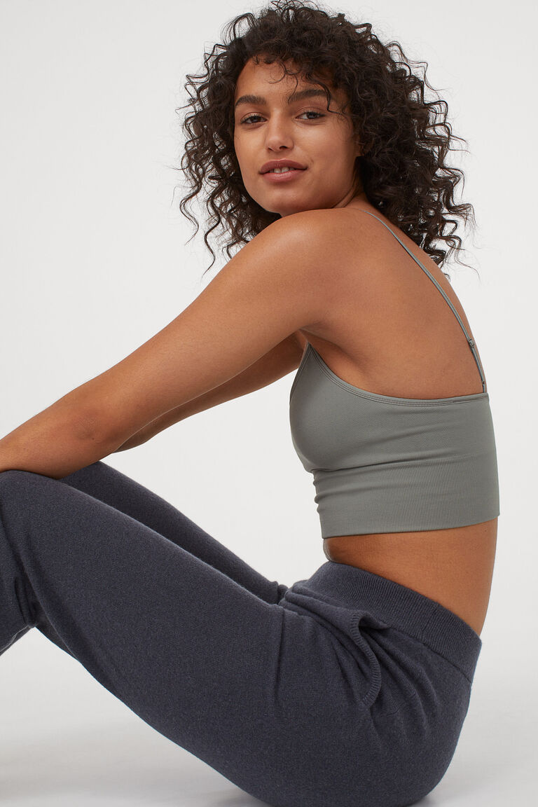 Seamless sports bralette