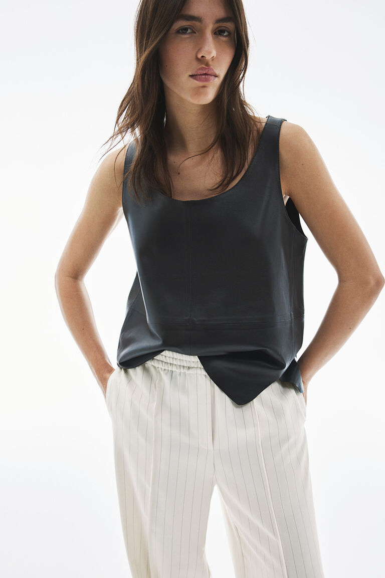 Wide crease-detail trousers